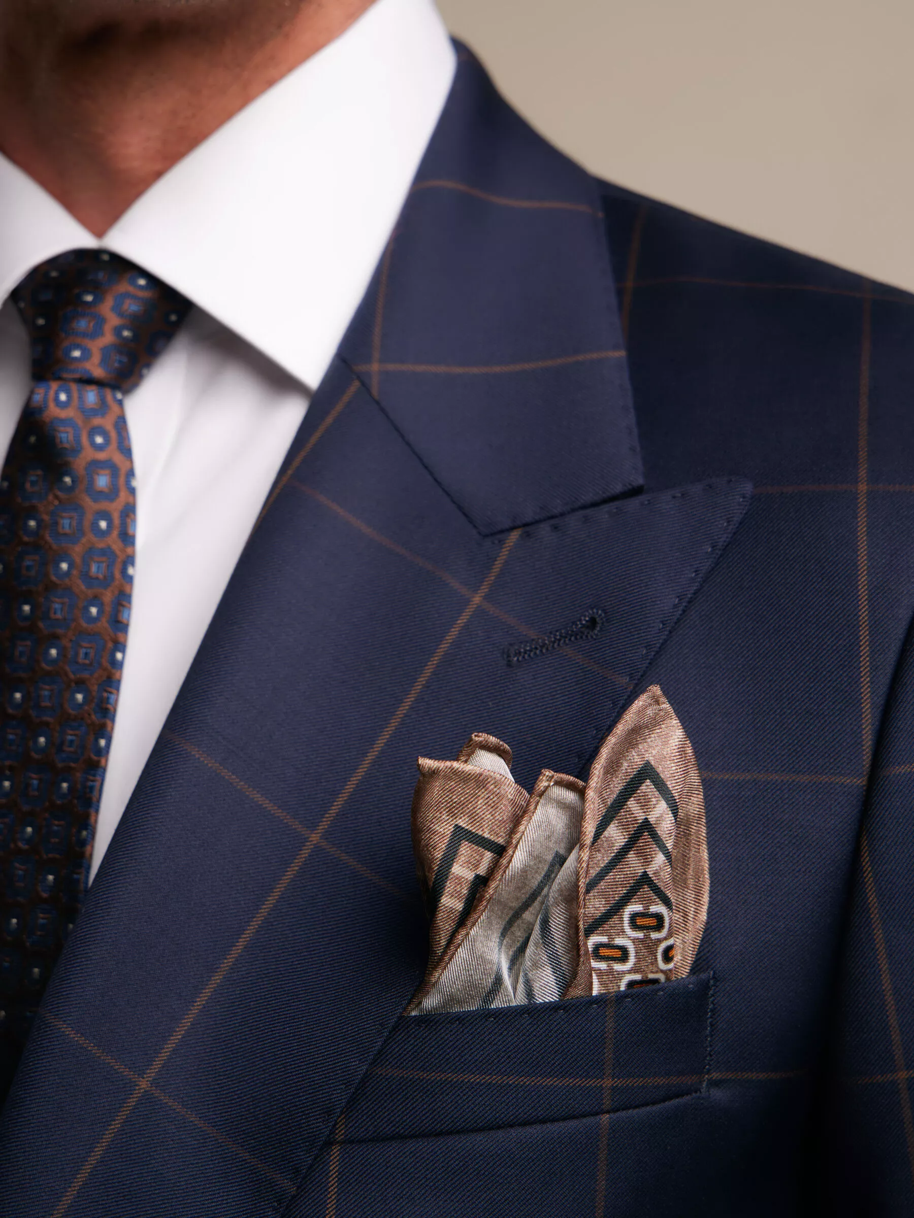 Beżowa poszetka BYTOM | Bytom